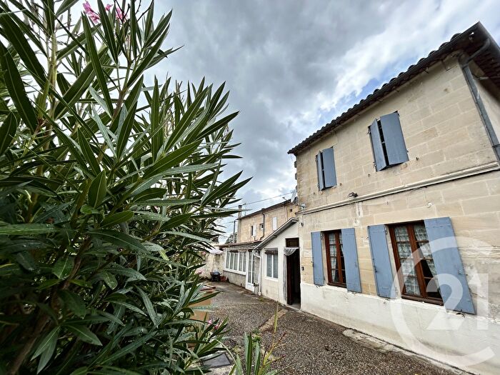 Maison à vendre - Sablons - 8 pièces - 6 chambres