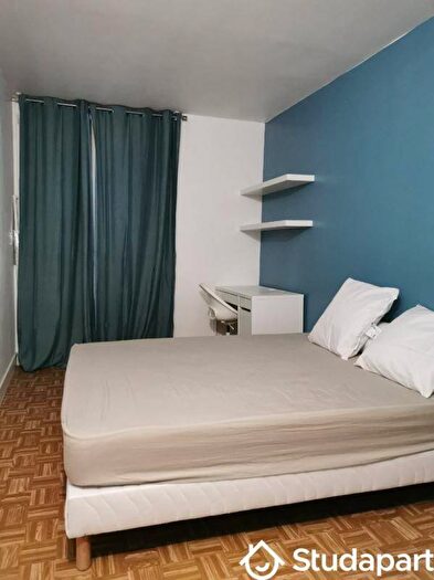 Appartement à louer - Le Plateau, Vitry-sur-Seine - 1 pièce - 1 chambre