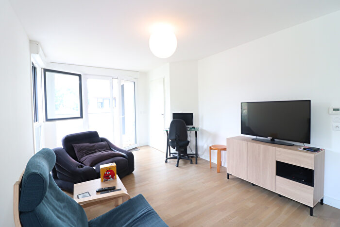 Appartement à vendre - Pessac, Bourg - 2 pièces - 2 chambres