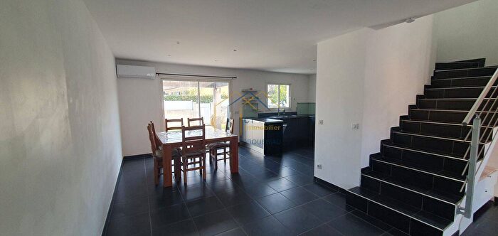 Maison à louer - Gignac - 5 pièces - 3 chambres