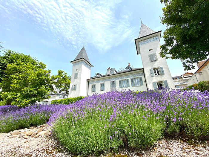 Appartement à vendre - Vétraz-Monthoux - 4 pièces - 2 chambres