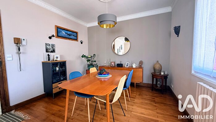 Maison 4 pièces à vendre - Saint-Cyr-sur-Loire, Maisons Blanches