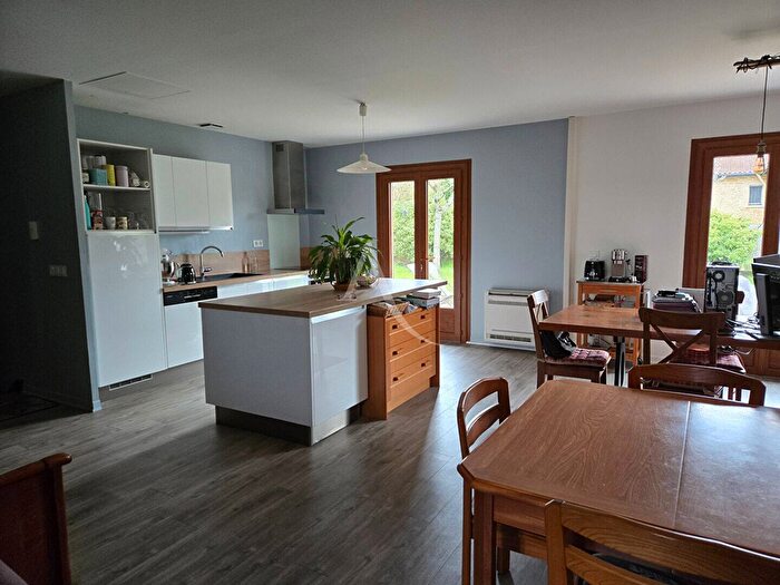 Maison à louer - Le Sequestre - 4 pièces - 3 chambres