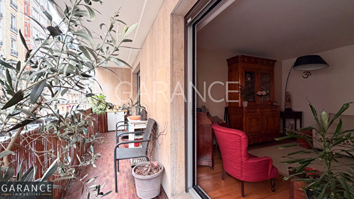Appartement 4 pièces à vendre à Paris 15ème, Alleray, Procession