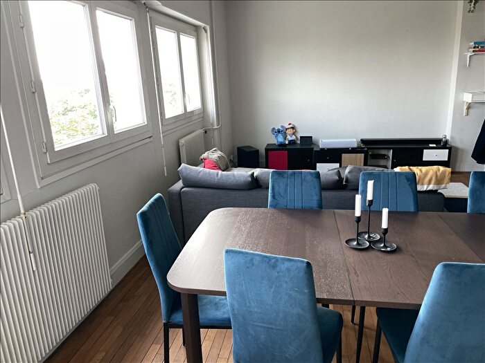 Appartement 4 pièces à Brest, Centre-ville, Port, à louer