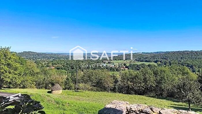 Maison 5 pièces à Saint-Léon-sur-Vézère, à vendre