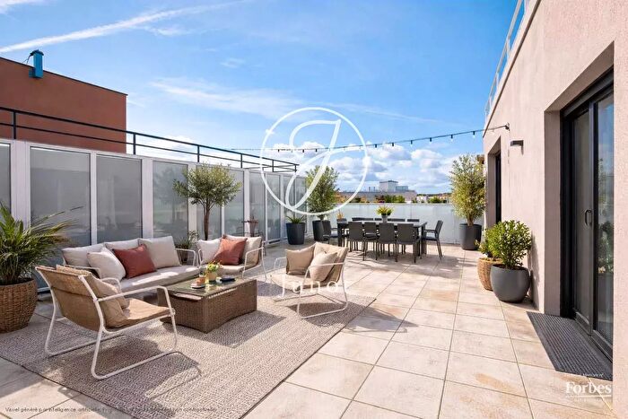 Appartement 4 pièces à Rueil-Malmaison, Rueil sur Seine, à vendre