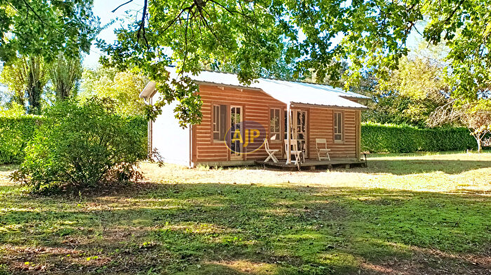 Lesparre-Médoc : Maison 2 pièces à vendre