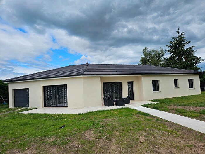 Saint-Rémy-en-Rollat : Maison 6 pièces à vendre