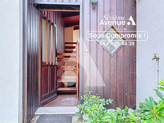 Maison à vendre - Rozier-en-Donzy - 2 pièces - 1 chambre