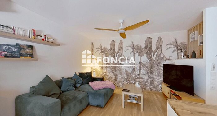 Appartement à vendre - Saint-Julien-en-Genevois, Puy-Saint-Martin, Douane - 4 pièces - 2 chambres