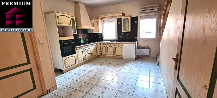 Maisons à vendre et appartements à louer - 1