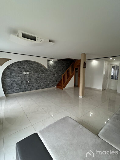 Maison à vendre - Saint-Brice-sous-Forêt, Vergers Nord, Parc - 7 pièces - 6 chambres