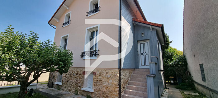 Maison à vendre - Boissy-Saint-Léger, Bois Clary - 6 pièces - 4 chambres