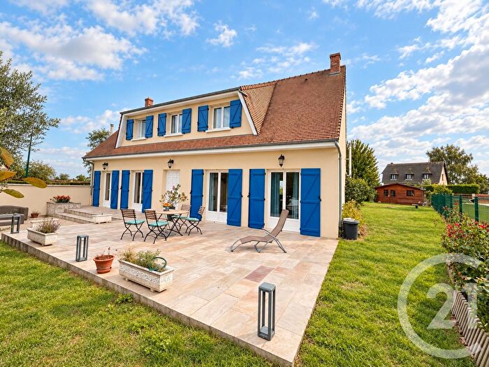 Hennezis : Maison 7 pièces à vendre