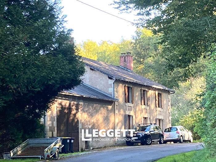 Maison à vendre - Mouterre-sur-Blourde - 6 pièces - 4 chambres