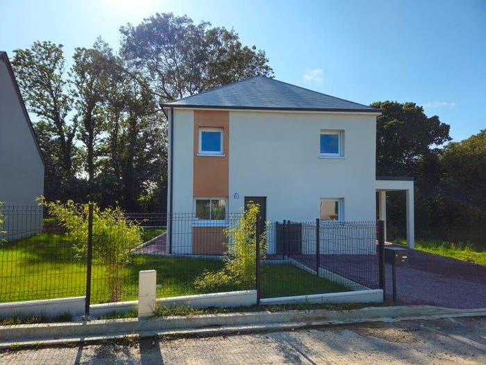 Maison 6 pièces à Martinvast, à louer