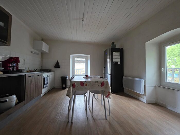 Lamastre : Appartement 3 pièces à louer