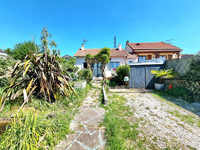 Maison à vendre - Montmagny, Centre-ville, Berteaux, Marianne, Utrillo - 4 pièces - 2 chambres