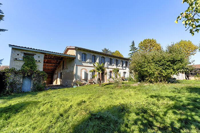 Maison à vendre - Labastide-Saint-Pierre - 6 pièces - 4 chambres