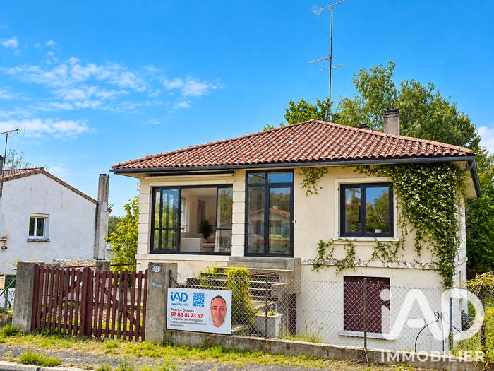 Maison 8 pièces à vendre à Montendre