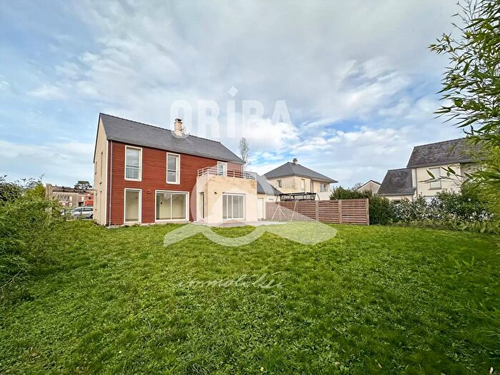 Maison à louer - Centre, Sautron - 6 pièces - 5 chambres