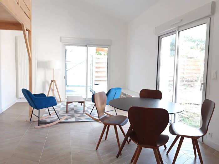 Maison 5 pièces à Joliverie, Saint-Sébastien-sur-Loire, à louer