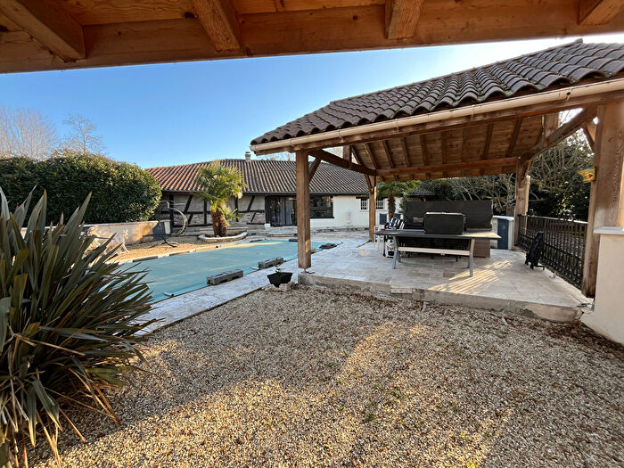 Maison à vendre - Attignat - 5 pièces - 3 chambres