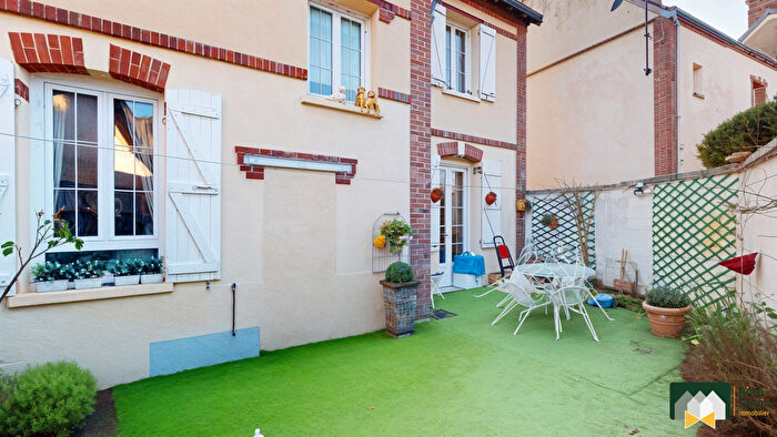 Maison à vendre - Châteauneuf-en-Thymerais - 4 pièces - 2 chambres