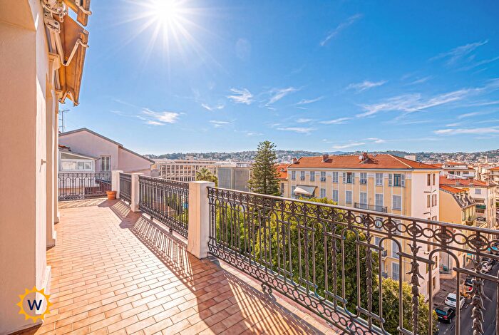 Appartement 2 pièces à vendre à Nice, Carabacel