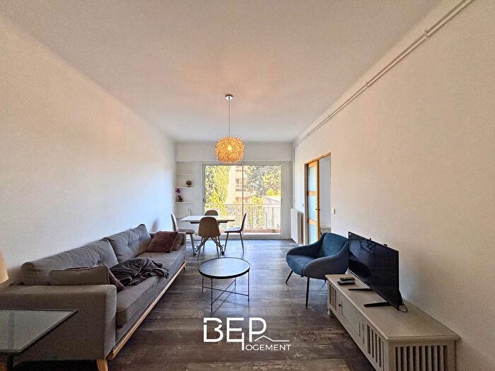 Appartement à louer - Nice - 4 pièces - 3 chambres