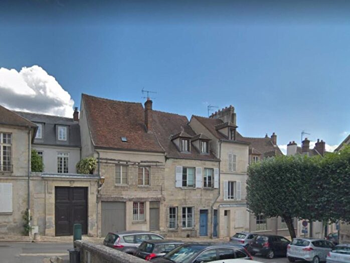 Appartement à louer - Centre Ville, Senlis - 1 pièce