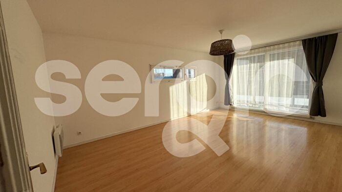 Appartement à louer - Valenciennes, Saint-Michel, Tertiales, Le Roleur - 3 pièces - 2 chambres