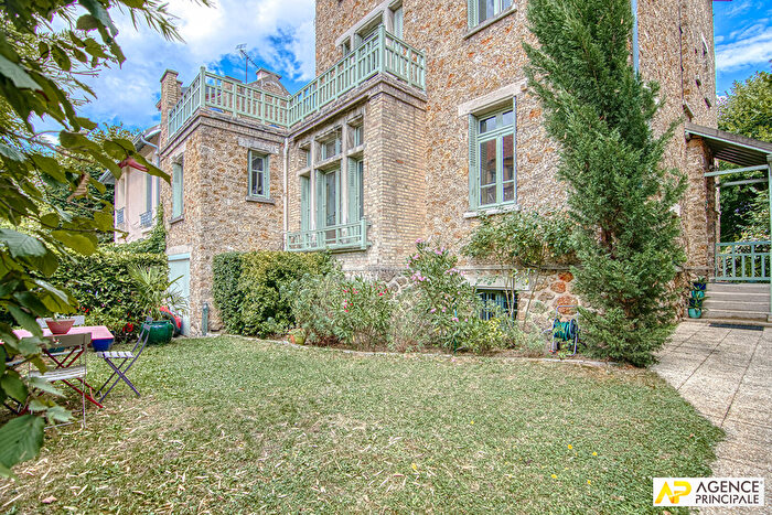 Maison à vendre - Versailles, Clagny Glatigny - 8 pièces - 6 chambres