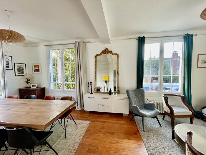 Maison à vendre - Le Chesnay, Glatigny, Rueil - 7 pièces - 5 chambres