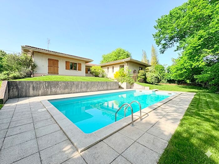 Maison à vendre - Le Bouscat, Barrière du Médoc - 8 pièces - 6 chambres