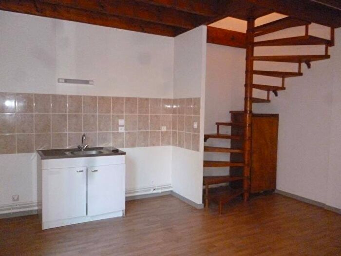 Appartement 2 pièces à Le Centre-Centre Ville, Roanne, à louer