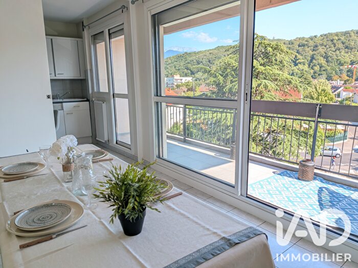 Appartement 4 pièces à vendre - Échirolles, Centre-ville
