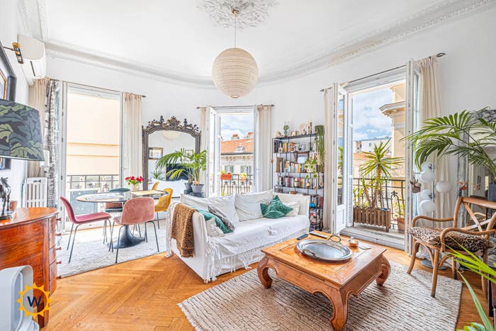 Nice, Promenade des Anglais, Rue de France : Appartement 3 pièces à vendre