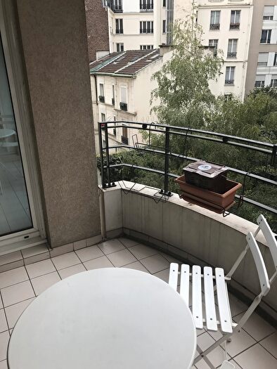 Appartement à louer - Paris e , Vallée de Fecamp - 1 pièce