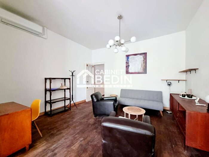 Maison à louer - Bordeaux - 2 pièces - 1 chambre