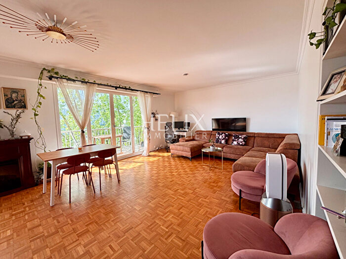 Saint-Germain-en-Laye, Hennemont : Appartement 4 pièces à vendre