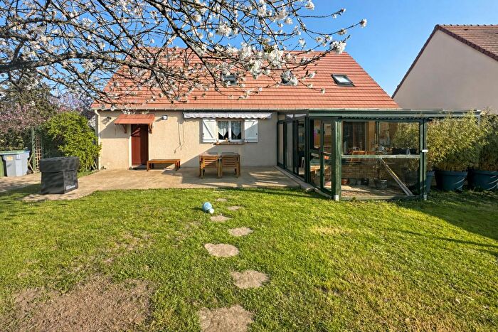 Maison à vendre - Épernon - 6 pièces - 5 chambres