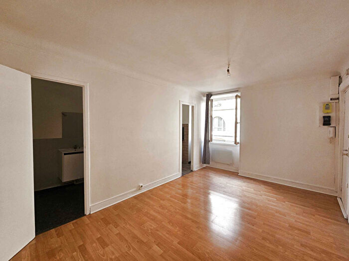 Appartement à louer - Bordeaux, Saint-Christoly - 1 pièce