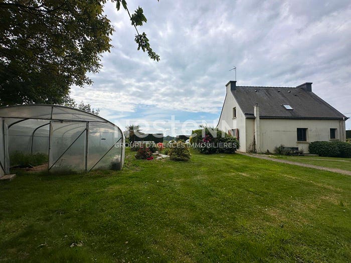 Maison 5 pièces à Radenac, à louer