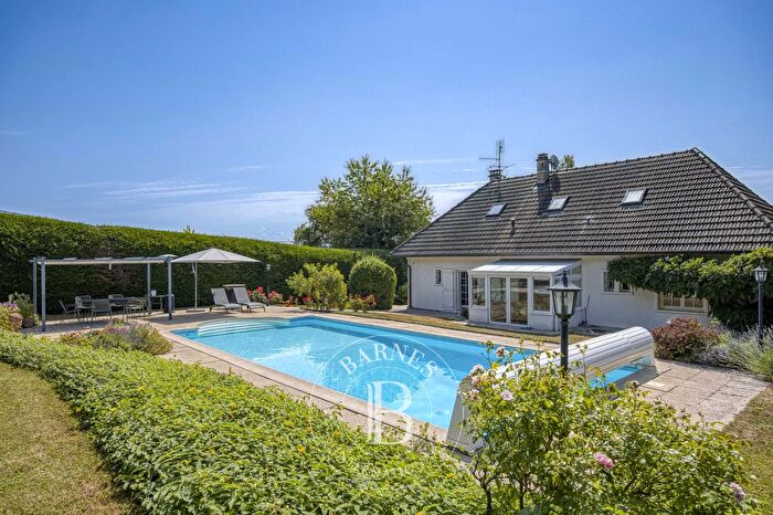 Grilly - Maison 6 pièces à vendre