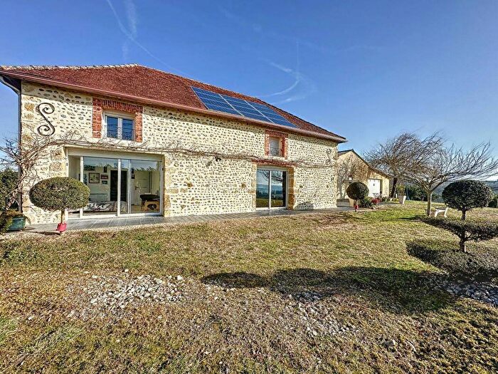 Maison à louer - Arzacq-Arraziguet - 4 pièces - 3 chambres