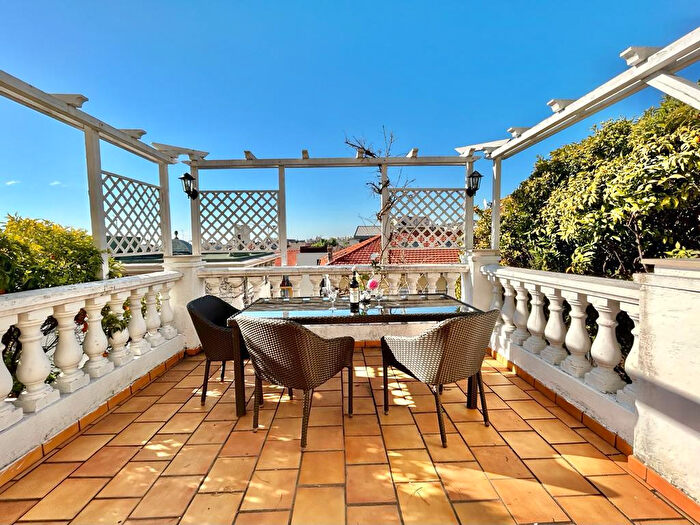 Maisons à vendre et appartements à louer - 1