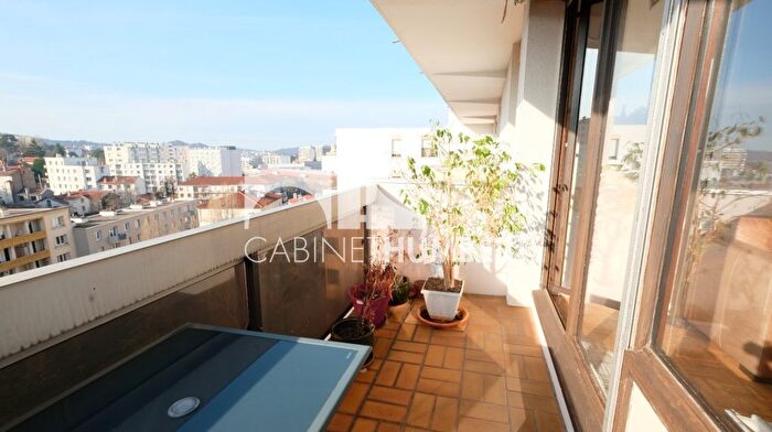 Appartement à vendre - Saint-Étienne, La Métare, Le Portail Rouge, Fauriel, Villeboeuf - 2 pièces - 1 chambre