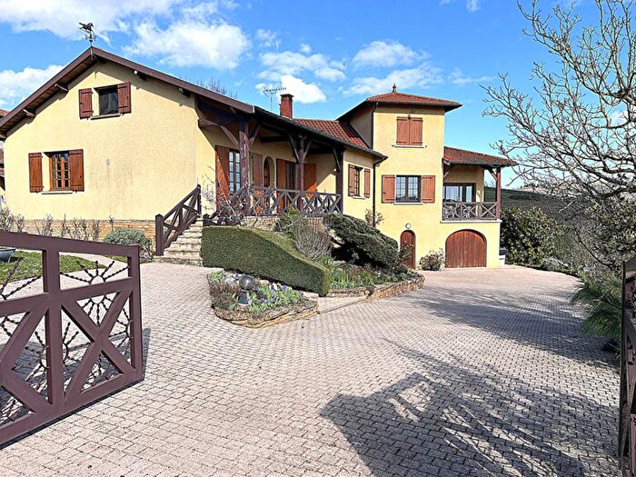 Maison à vendre - Létra - 8 pièces - 5 chambres